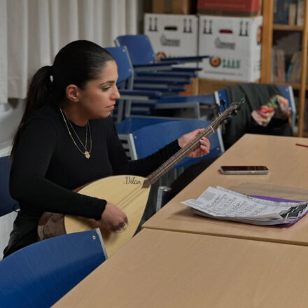 The Saz Academy – Teaching the Saz and sharing a living tradition